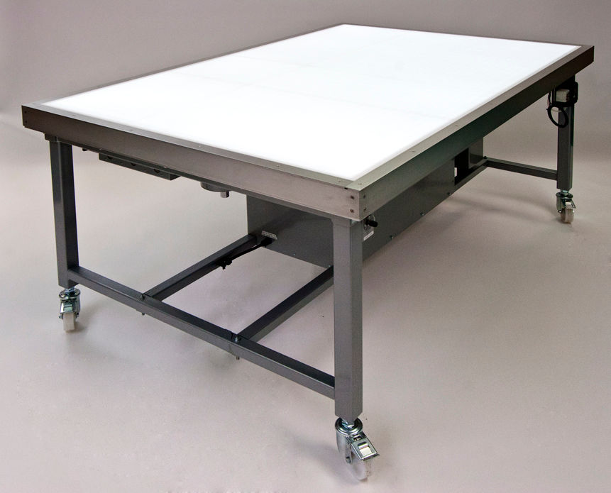 Equipment for Conservation: Suction Tables