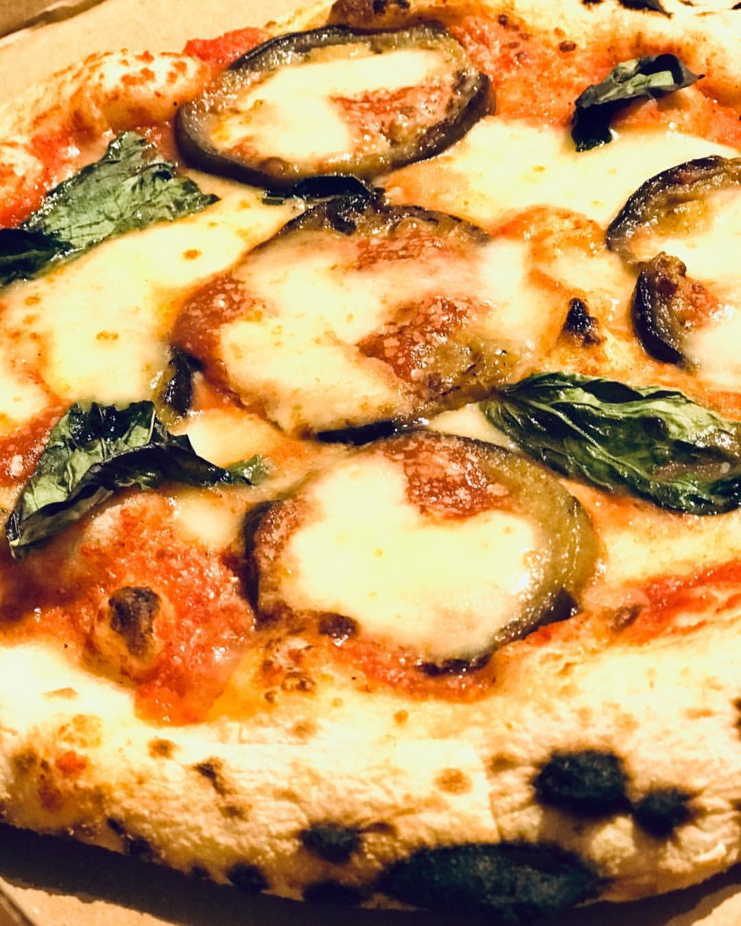 Fiara mobile wood fired pizza Wallington Carshalton Sutton