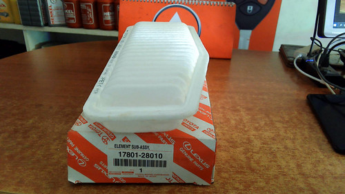2001-2005 Toyota RAV4 Air Filter 17801-28010 - Autolast Ghana