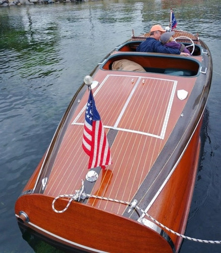 1940 19' Chris Craft Custom Runabout "Barrel Back" | Bergersen Boat Co.