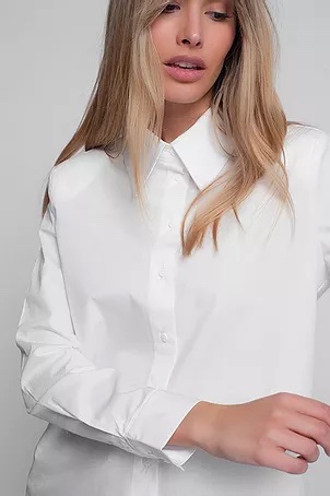 Discover an Essential Basic: The White Blouse
