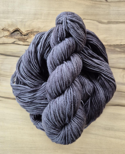 Basalt Speckled Grey Yarn - Pure Merino Wool (100 grams)