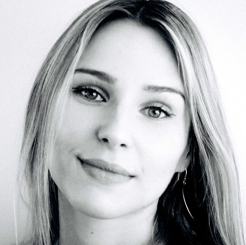 Ania GAUER rejoint A TABLE