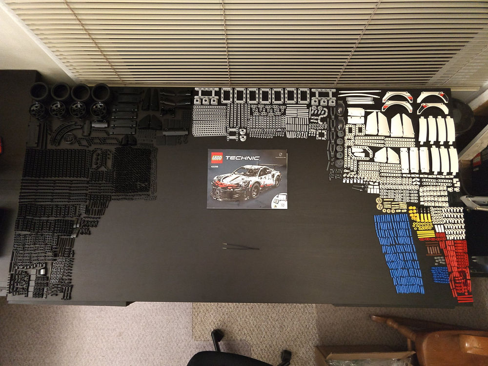 The LEGO Art of Knolling