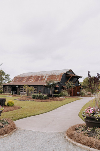 October Wedding | Moonlight Stables | Acworth, GA