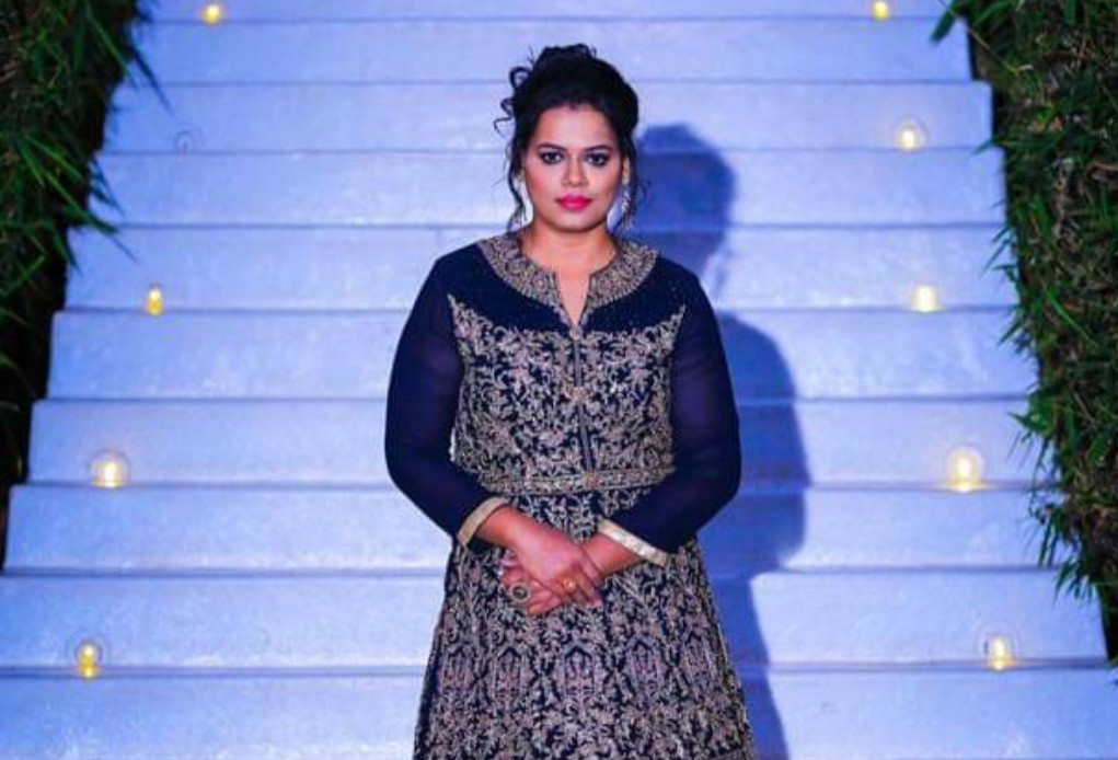 Tarot Shades | Usha Krishna | Celebrity Tarot Reader & Holy Fire Reiki ...