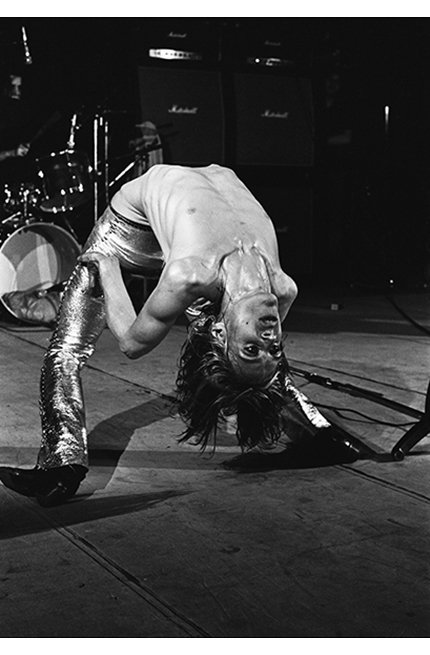 10 Iconic Photos by Mick Rock