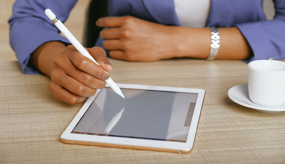 Five Tricks to Complete Graphic Design Homework Easily