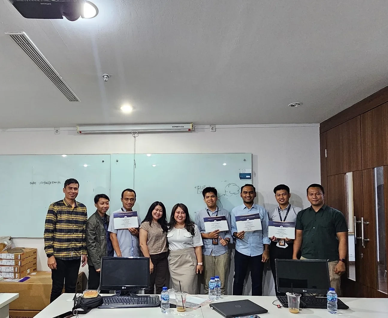 PT Intikom Berlian Mustika berkolaborasi dengan PT Sinergi Wahana ...