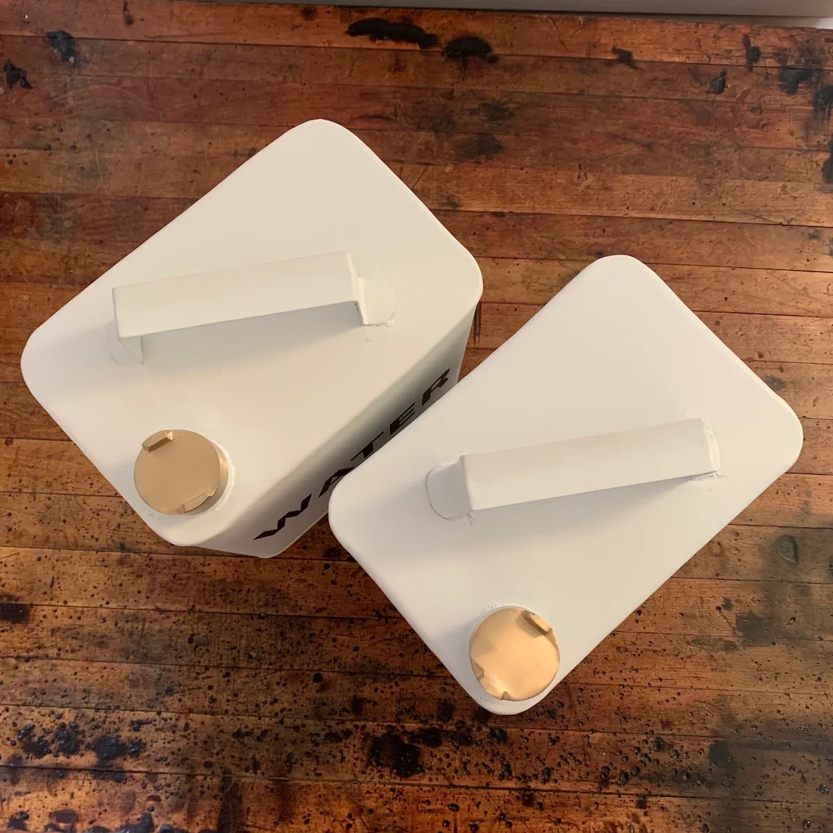 WW2 British Commonwealth 2Gallon Water Containers | Mysite