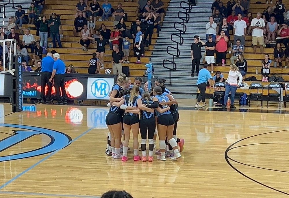 Mustang Volleyball: A Season Of Change