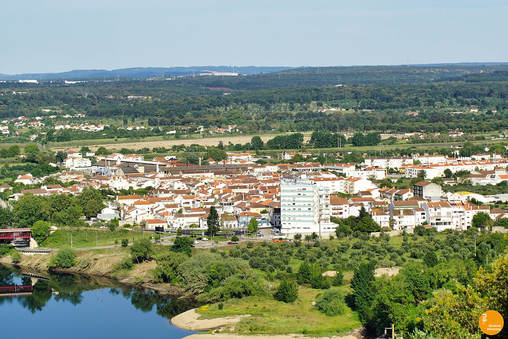 Foto-Postal em Rossio ao Sul do Tejo
