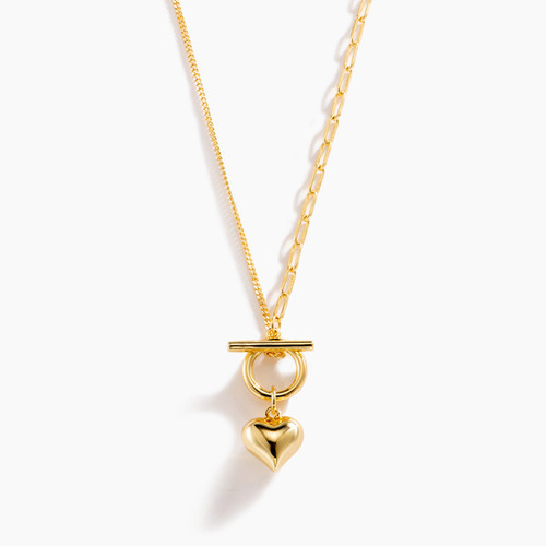 Gold Front Closure Necklace With Heart | See Sea