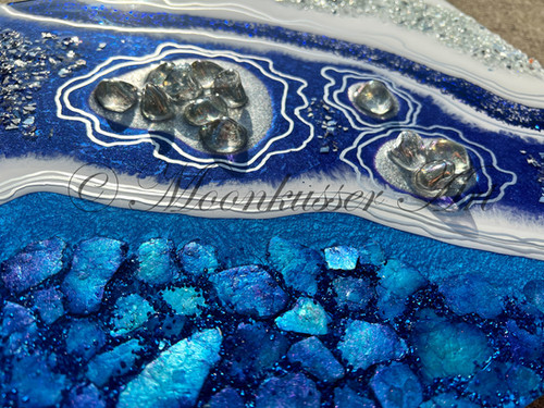 Geode Resin Art | Lapis Blue | Moonkusser Art