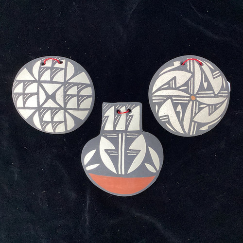 Acoma Pottery Ornament | Susan's