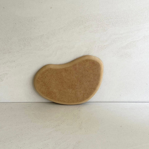 Fin Small Lima Bean-Shaped Pottery Form | Meet Ceramics