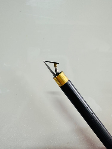 Triangle-shaped tungsten steel carving sgraffito tool | Meet Ceramics