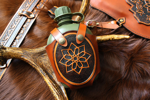 Leather Canteen Cover and Flask Keeper | FourHorsemenLeather