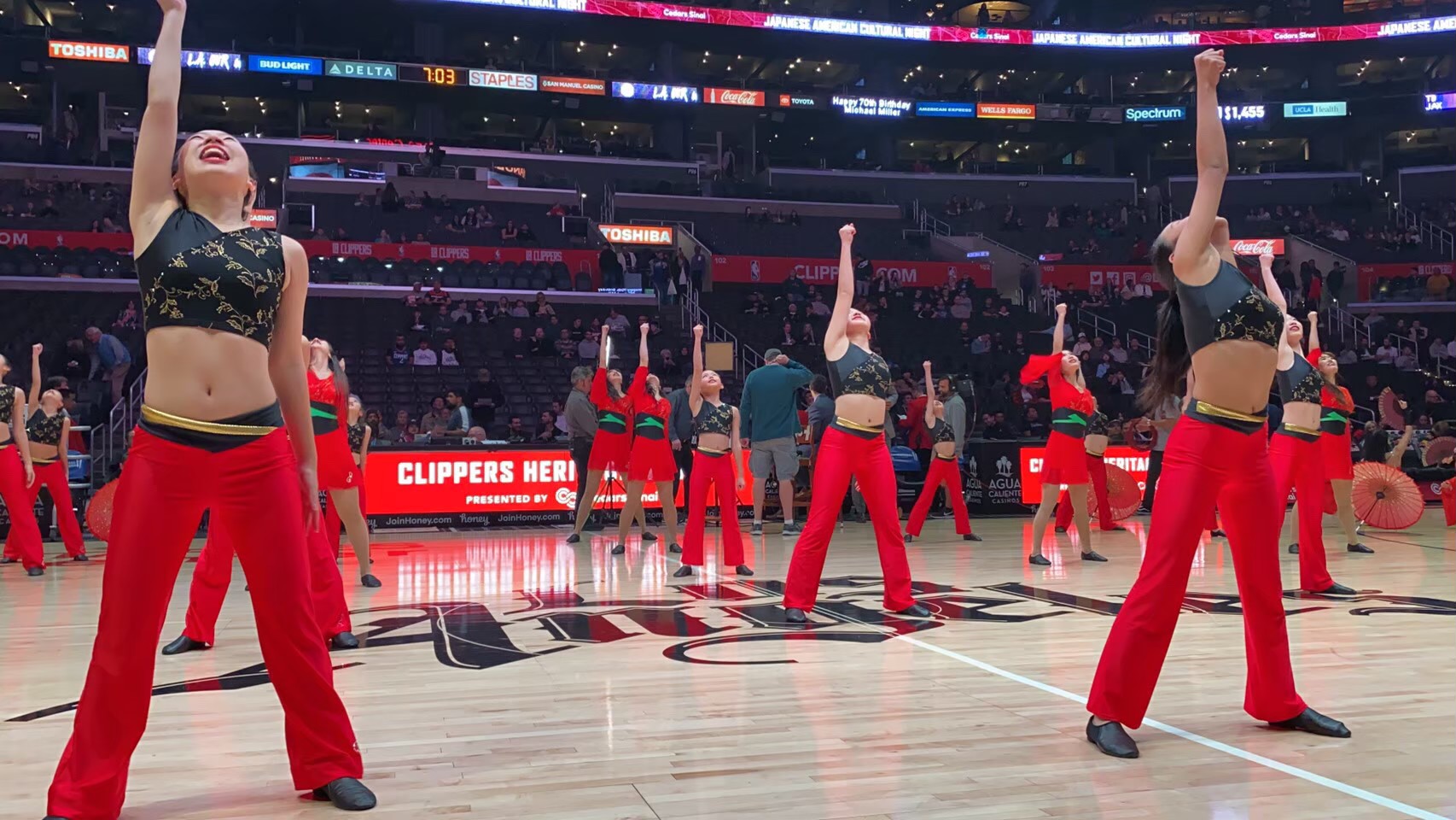 HOME | Lips Dance School