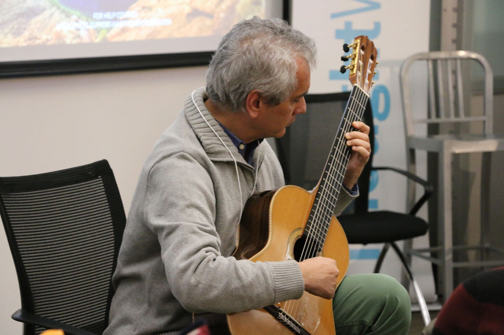 Francisco Roldán, Guitarist