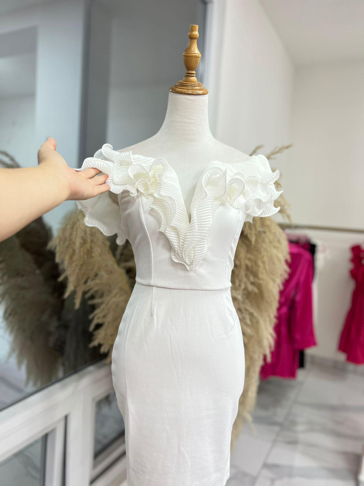 MC CLOTHES | Alaia Dress