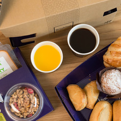 A patented paper lunch box for combined food & beverage delivery l ...