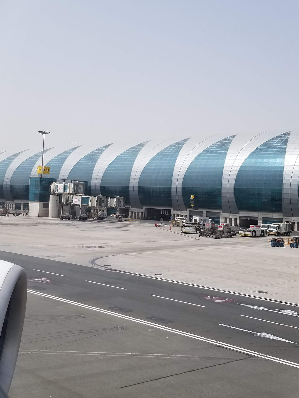 What's So Special With Dubai International Airport (DXB)?!
