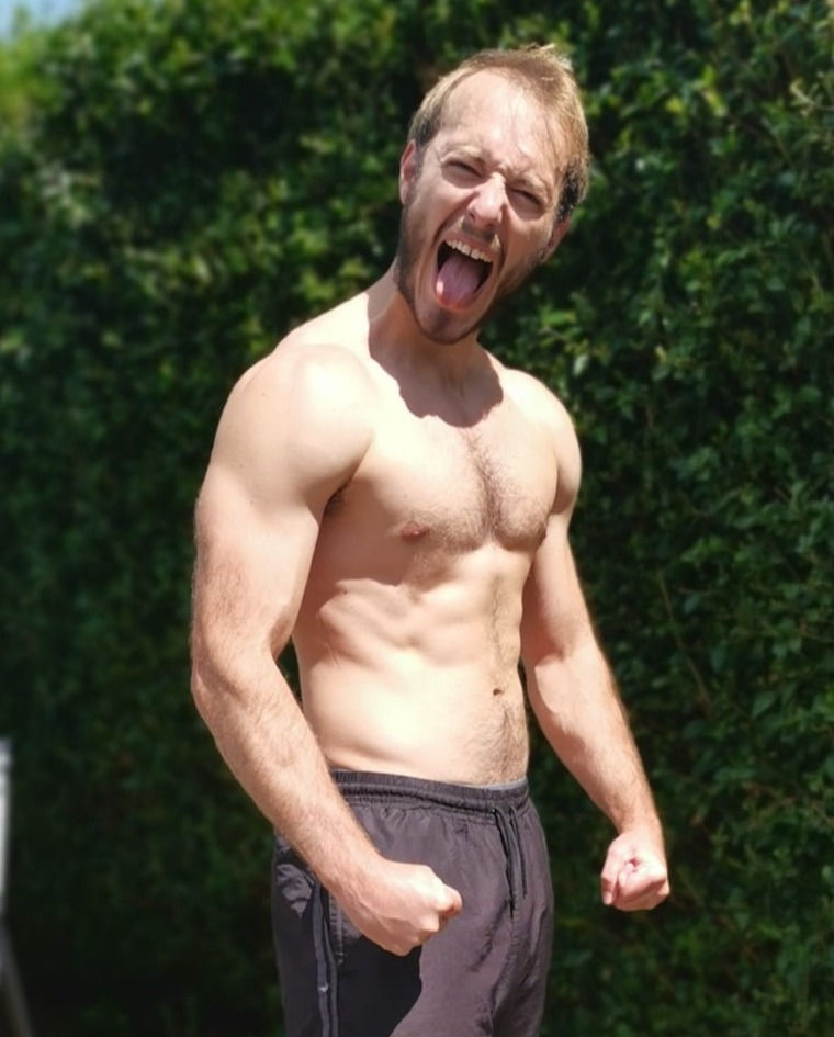 Bro Splits for Bodybuilding Review: Pros and Cons