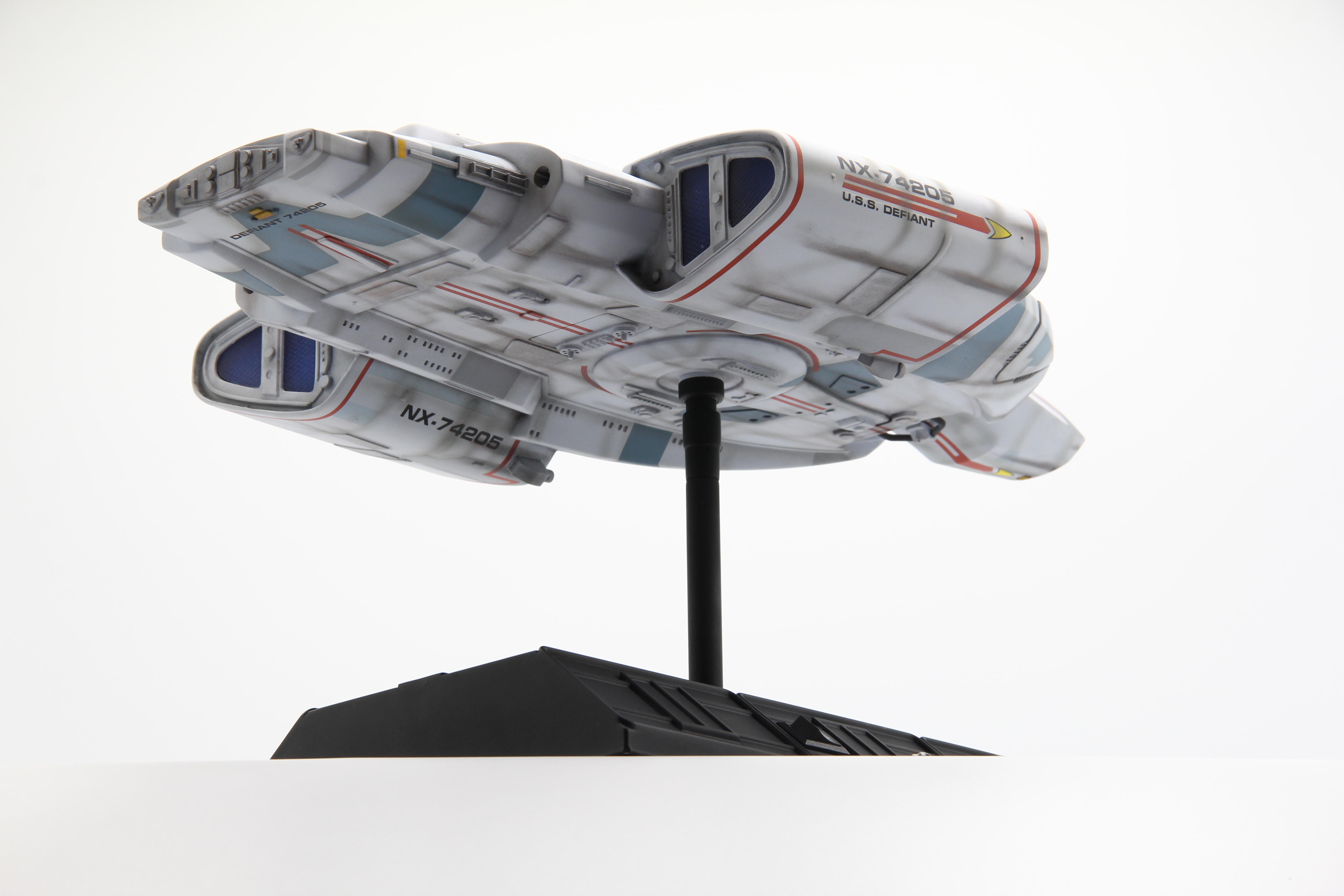U.S.S. DEFIANT | marshall-models