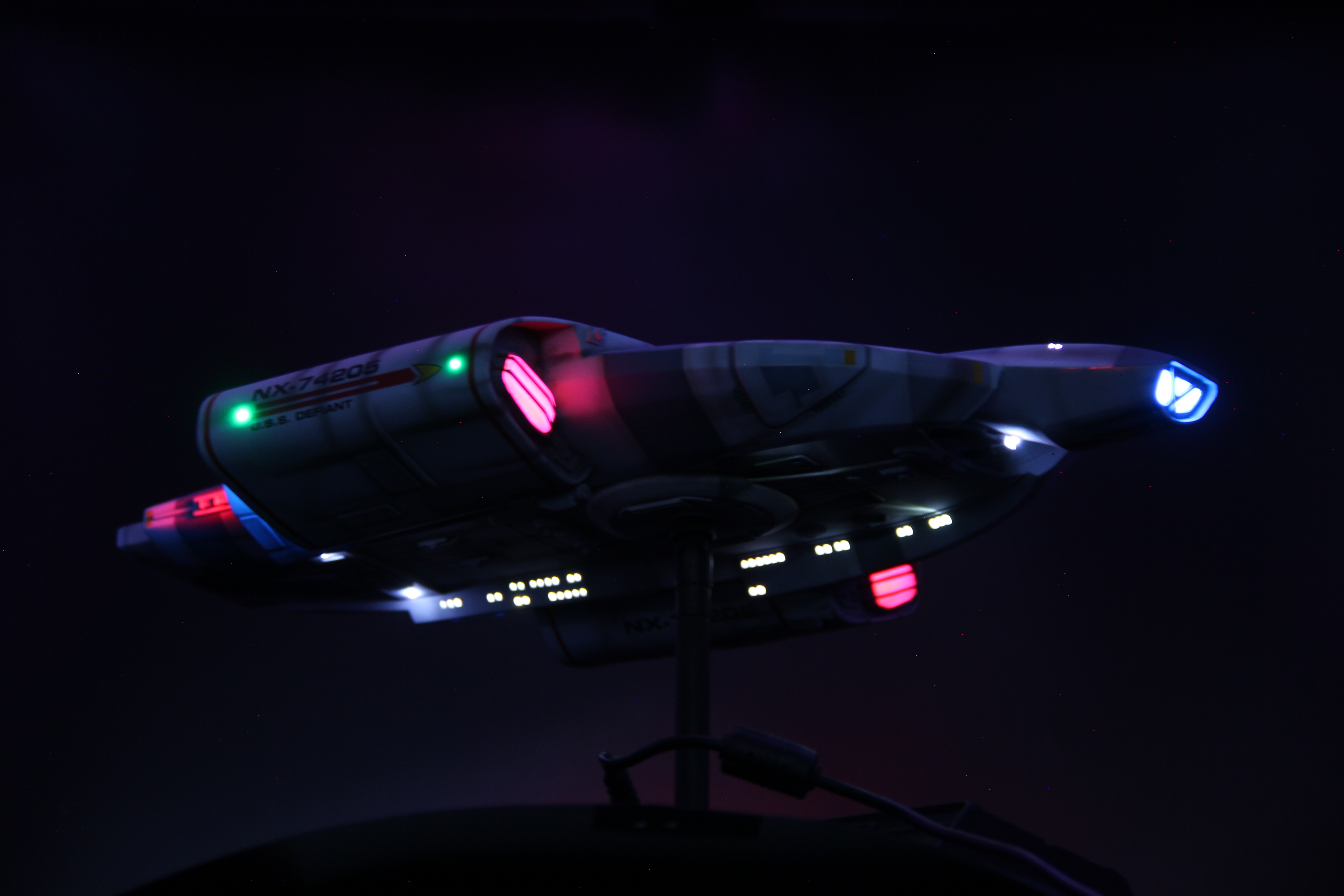 U.S.S. DEFIANT | marshall-models