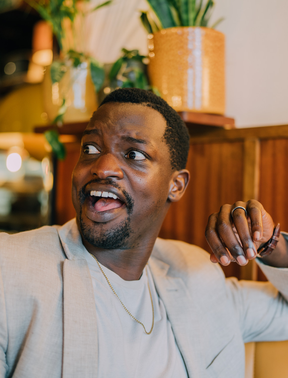 Sanda Shandu | Actor