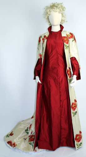 140-D Ladies Tea Gown with Watteau Back and Princess Seams Front Sizes ...