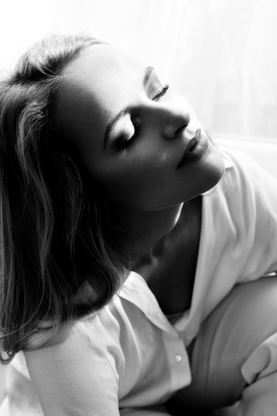 Niniane Everaert | Actrice, zangers, theatermaakster