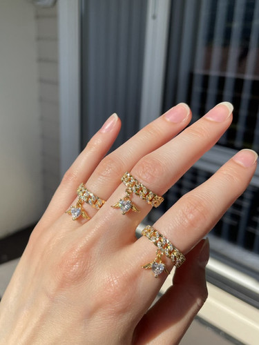 ANGEL LOVE RING | By Moji