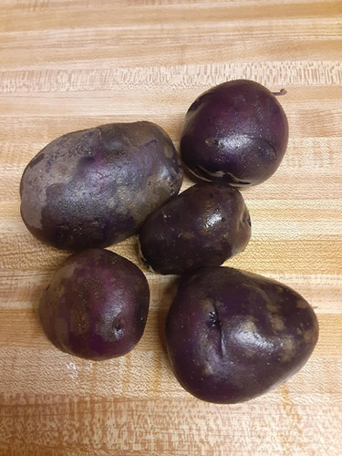 Blue Potatoes (per lb) | Warner's Produce