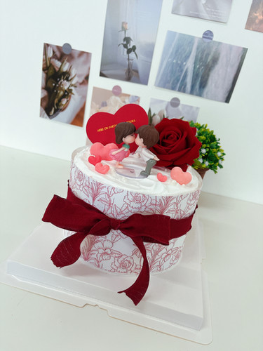 6" Sweet Couple Cake | Dessert Plan