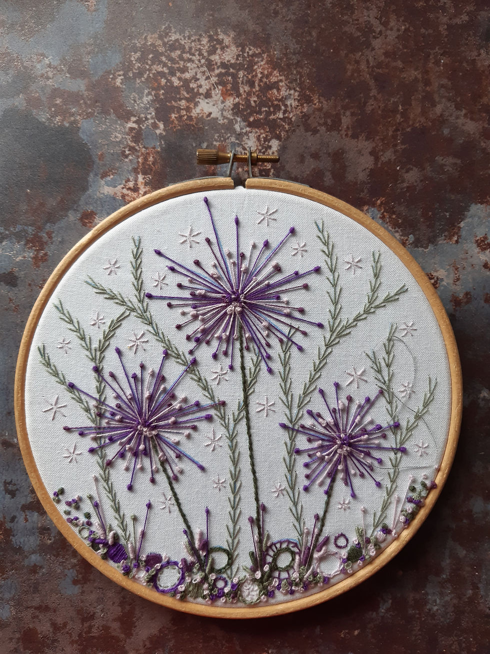 'Trio of Alliums' embroidery template | HanneMADE by Anne