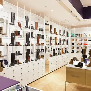 Top Custom Retail Display Design & Manufacturer | Caamatech