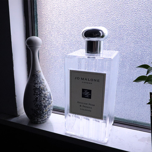 Giant Perfume Bottle Display for shop | Yijiao