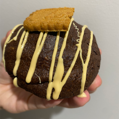 Choc Biscoff Gold Loaded Cookie | Sweet De Luxe
