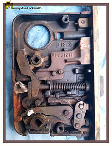 antique door locksmith