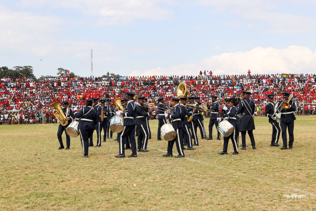 THOUSANDS CELEBRATE KAMUZU IN STYLE
