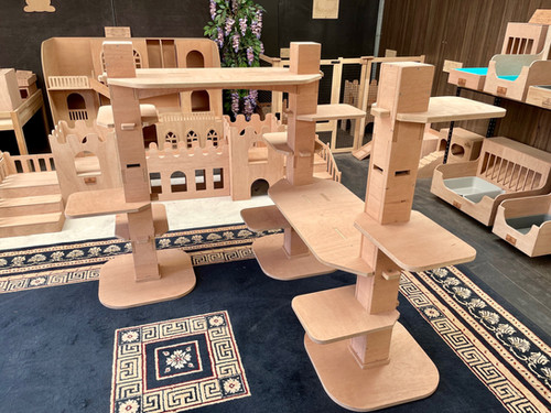 Free standing modular tower set | All About Animals