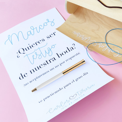 Detalle testigo, caja personalizada con lámina y boli para testigos ...