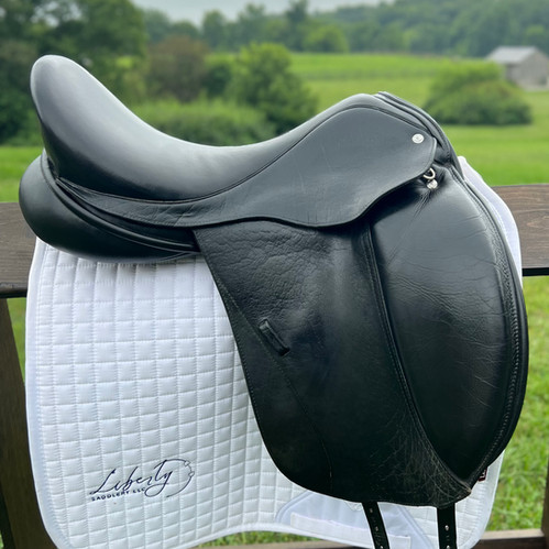 18/18.5" Custom Saddlery Monoflap | Liberty Saddlery LLC
