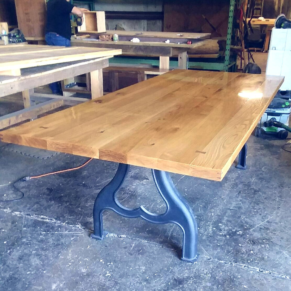 Rustic Oak Farm Tabletop