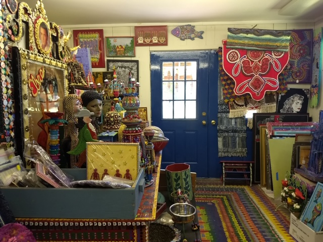 Elayne's Idiosyncrasy: Exhibition Recap | Meet The Artist | Blog