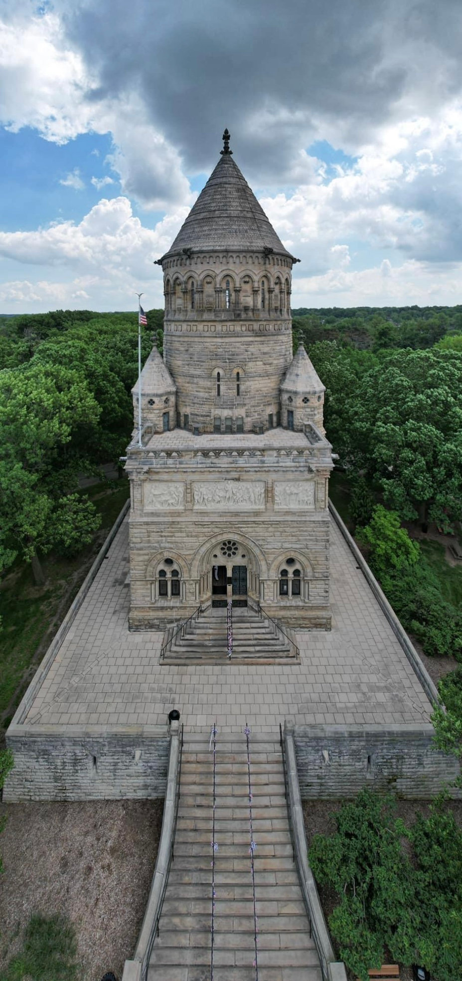 PRESIDENT JAMES A. GARFIELD MEMORIAL | HBM Architects