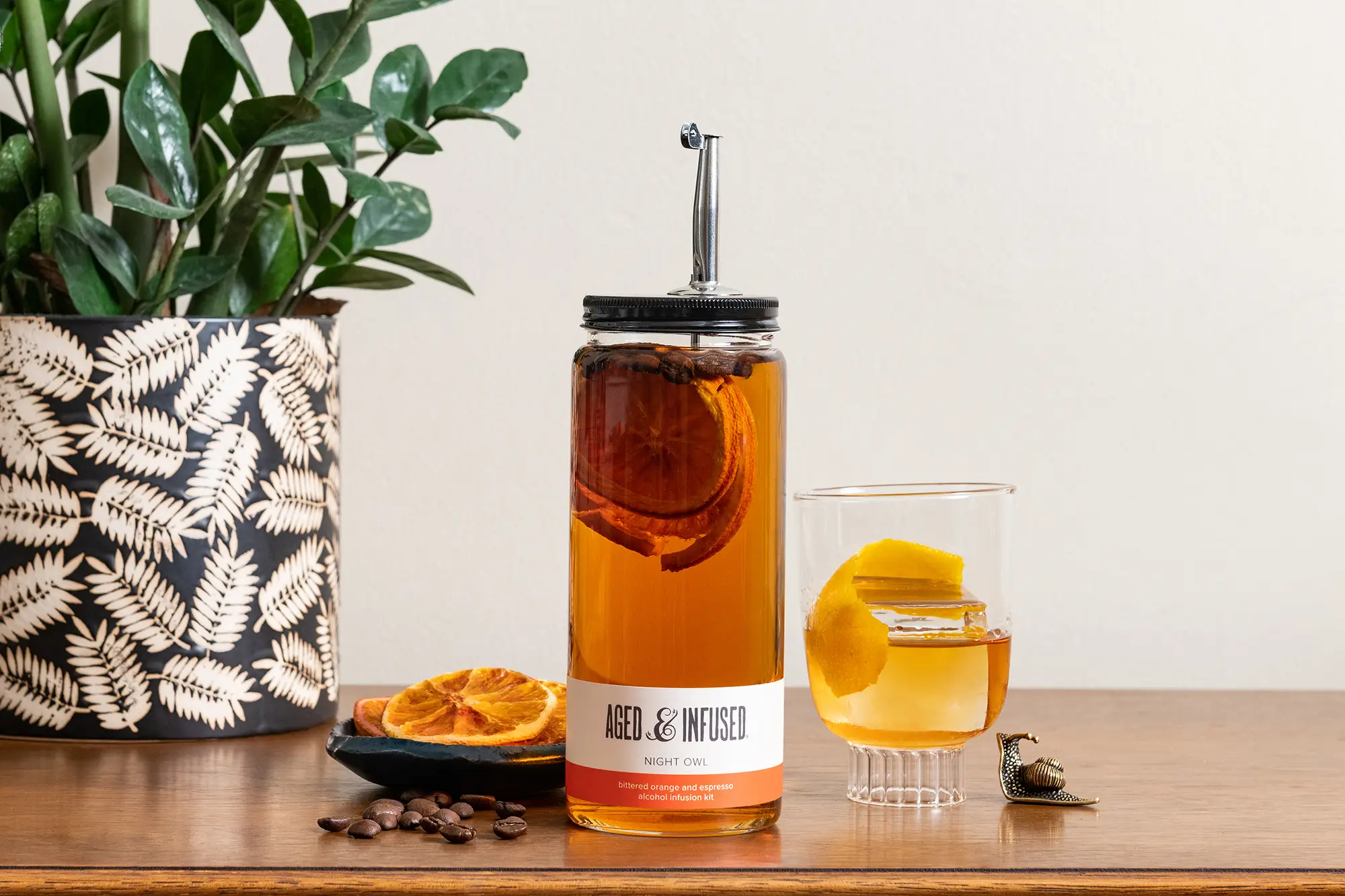 Aged & Infused Glass Alcohol Infusion Kit | Bananas