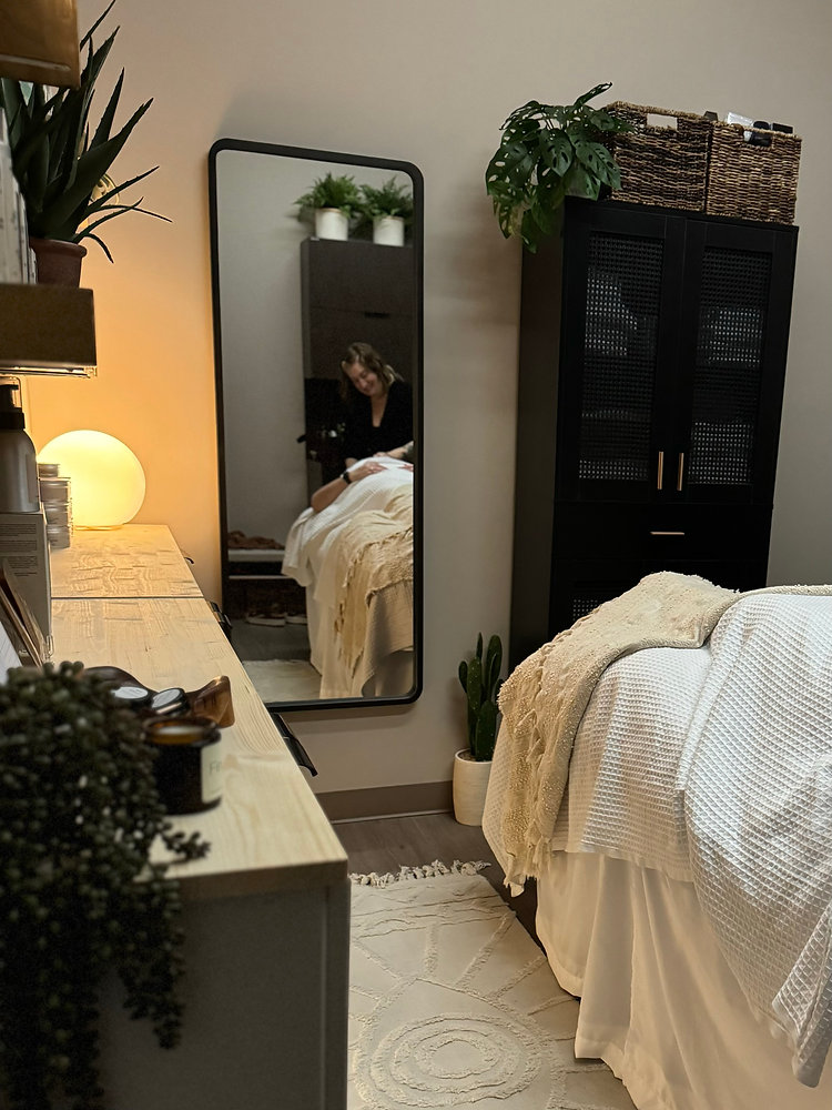 Radio Frequency vs. Microcurrent: Which One is Right for You?